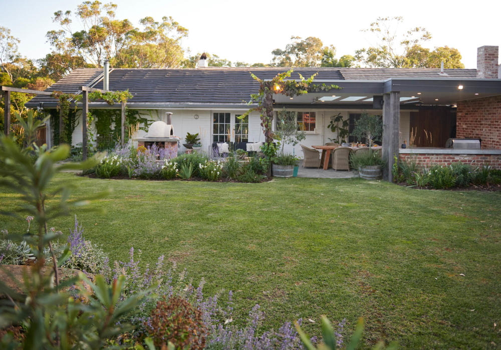 Modern Homestead – King's Landscaping
